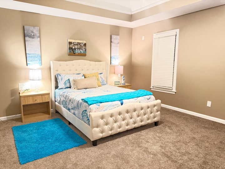 Lake Lanier Master Bedroom 4 Min Away From 400 - Cumming, GA