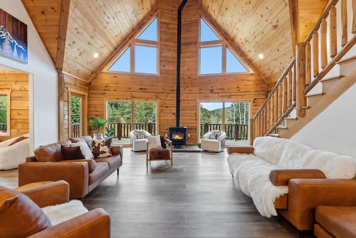 Evergreen Escape | Sauna, Theater Room | 6.5 Acres - Evergreen