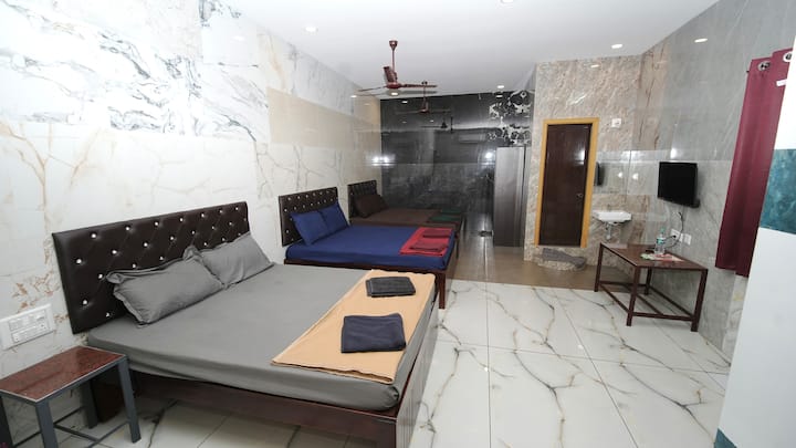 Riverside Escape By Apexct | Pool & Beach Nearby - Mangaluru