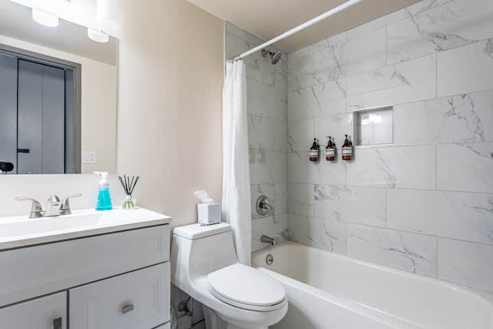 Downtown Apartment | Xl Center + Bushnell Park - Hartford, CT