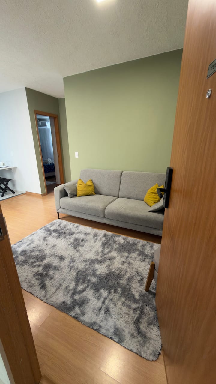 Apartamento Com ÁRea Privativa E Churrasqueira - Palhoça