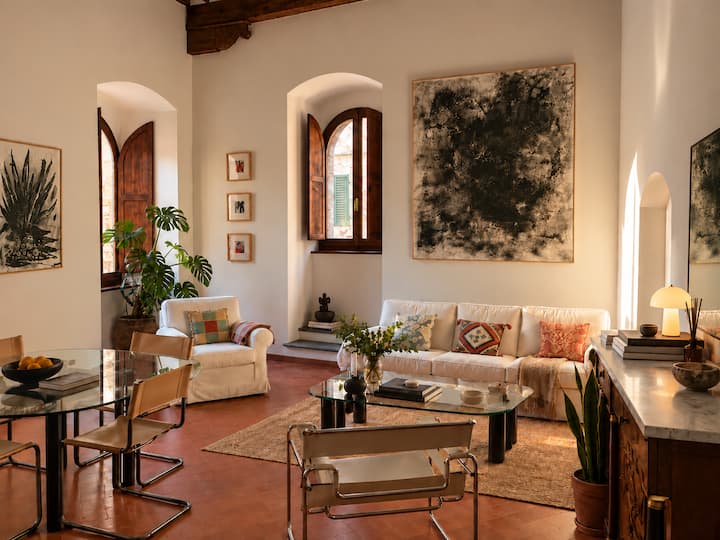 Cisterna Art Apartment - Piazza Cisterna View - San Gimignano