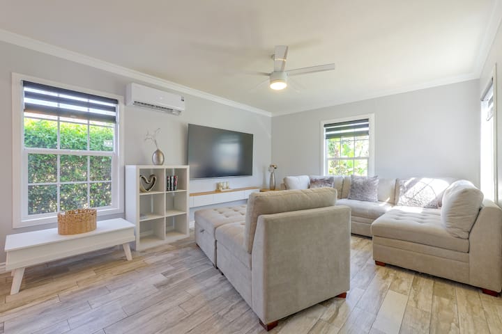 Lynwood Retreat Near La, Sofi Stadium & Beaches - Lynwood, CA