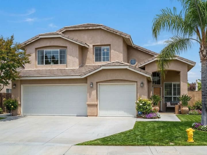Family-friendly Fontana Home With Garage - Fontana, CA