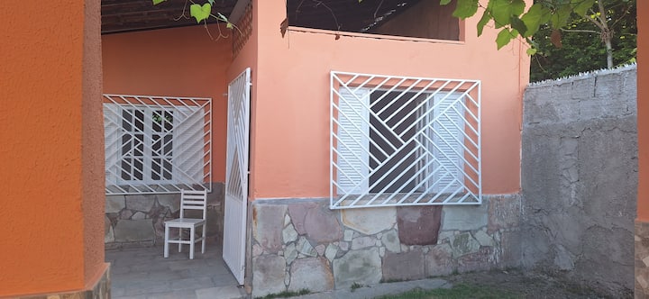 Casa Espaçosa E Aconchegante A 100 M Da Praia. - Bahia (estado)