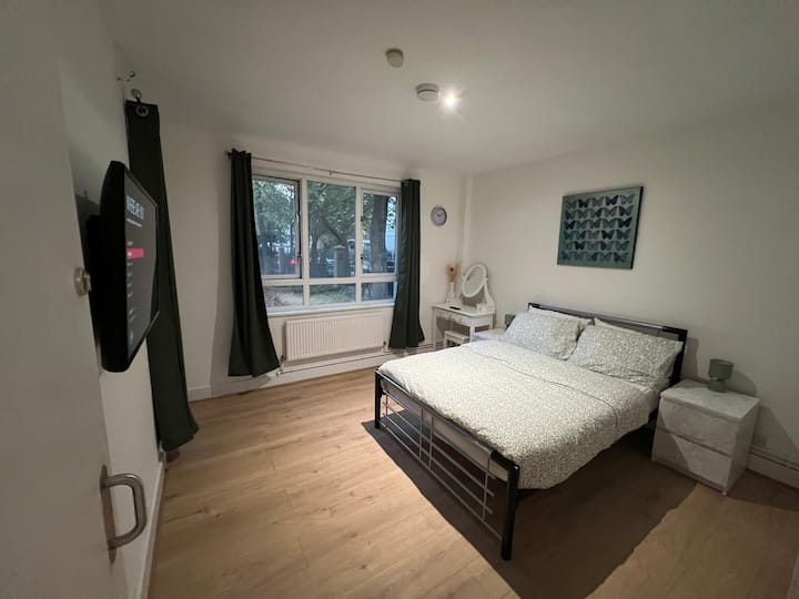 Spacious 4 Bedroom Apartment In Central London - Reino Unido