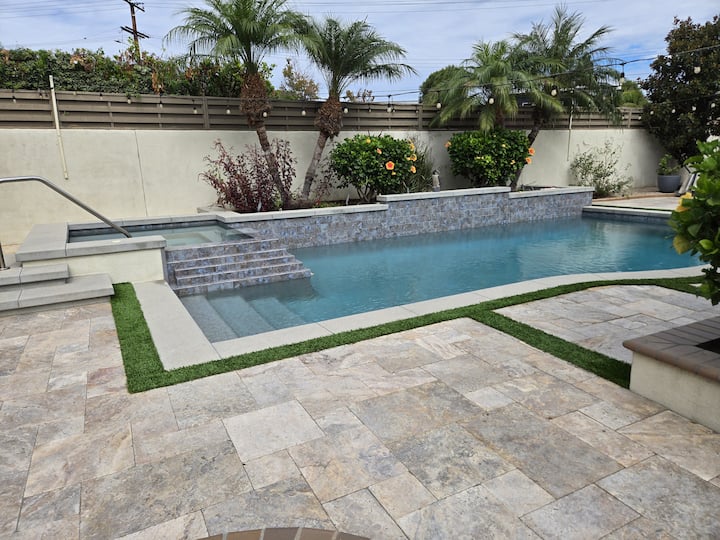 Resort-style Poolside Guesthouse | Peaceful 2br - Orange, CA
