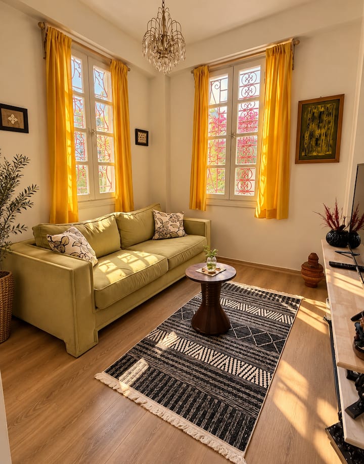 Tarihi Binada Otantik Ev - İzmir