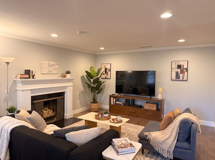 Lovely 4b4b House In Arcadia/quiet Neighborhood - Arcadia, CA