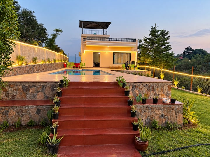 Musafir Farm House In Gurgaon - Gurgaon