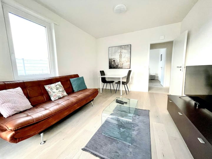 Downtown Dreams Zürich 2br With Balcony - Zürich