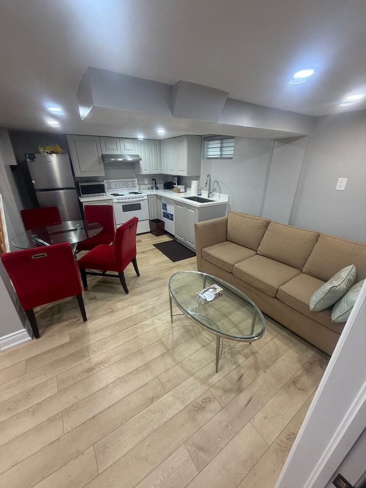 2 Bed 1.5 Bathroom Basement Apartment Kitchener - St. Jacobs