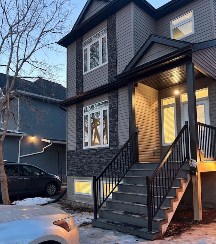 Lovely 3 Bed, 3 Bathrooms Home. - Regina