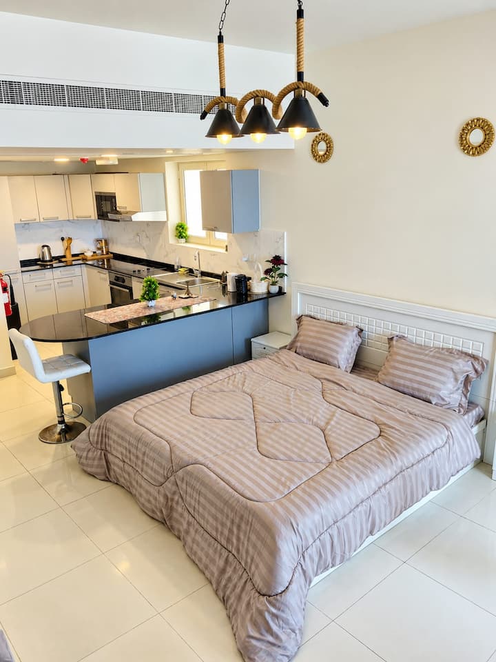 Elegant Studio In Jebel Sifah With A Pool View. - Oman
