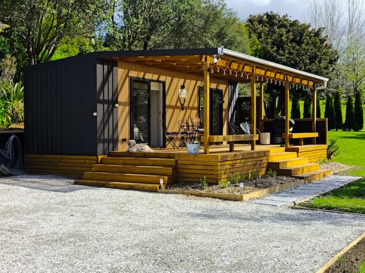Tiny Herbert - Private Tiny Home - Whangamatā