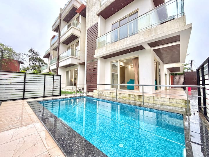 Luxurious 4bhk Villa With Private Pool In Lonavala - Lonavla
