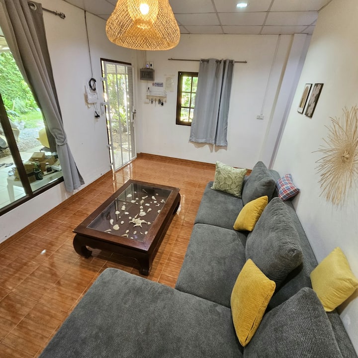 Sai Garden House 2br Kitchen & Living Room. - Ko Yao Noi