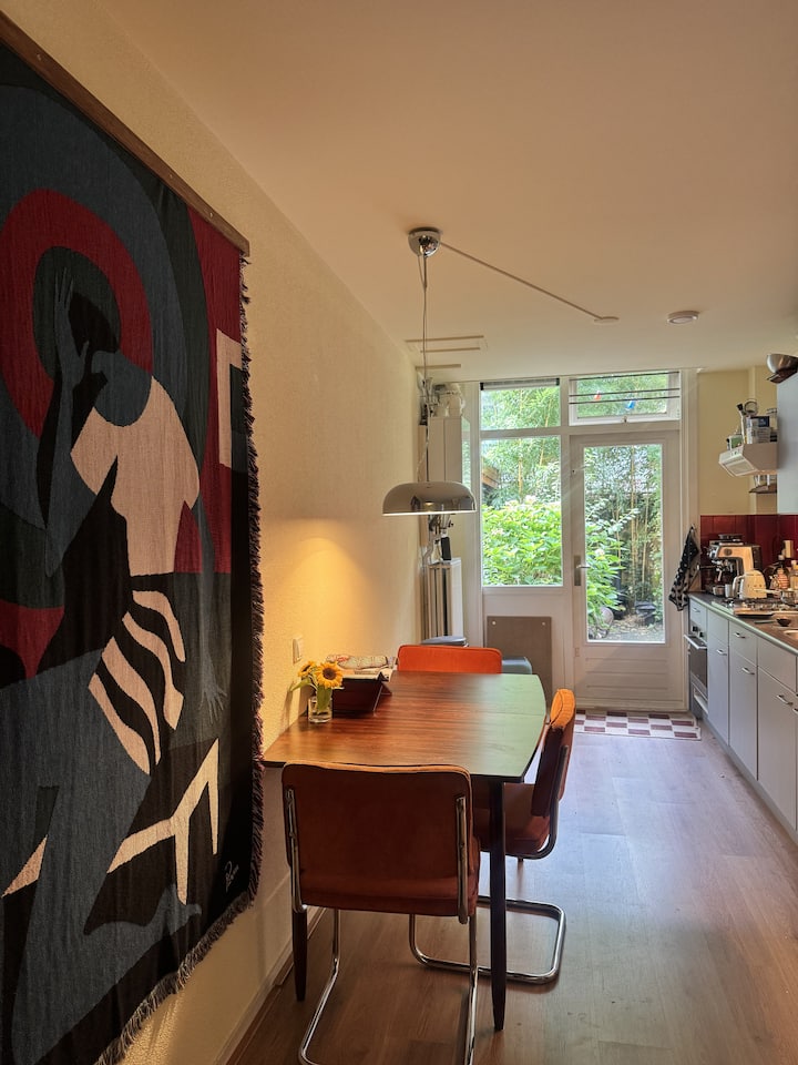 Cosy 2 Bedroom Apartment With Garden - Amsterdam