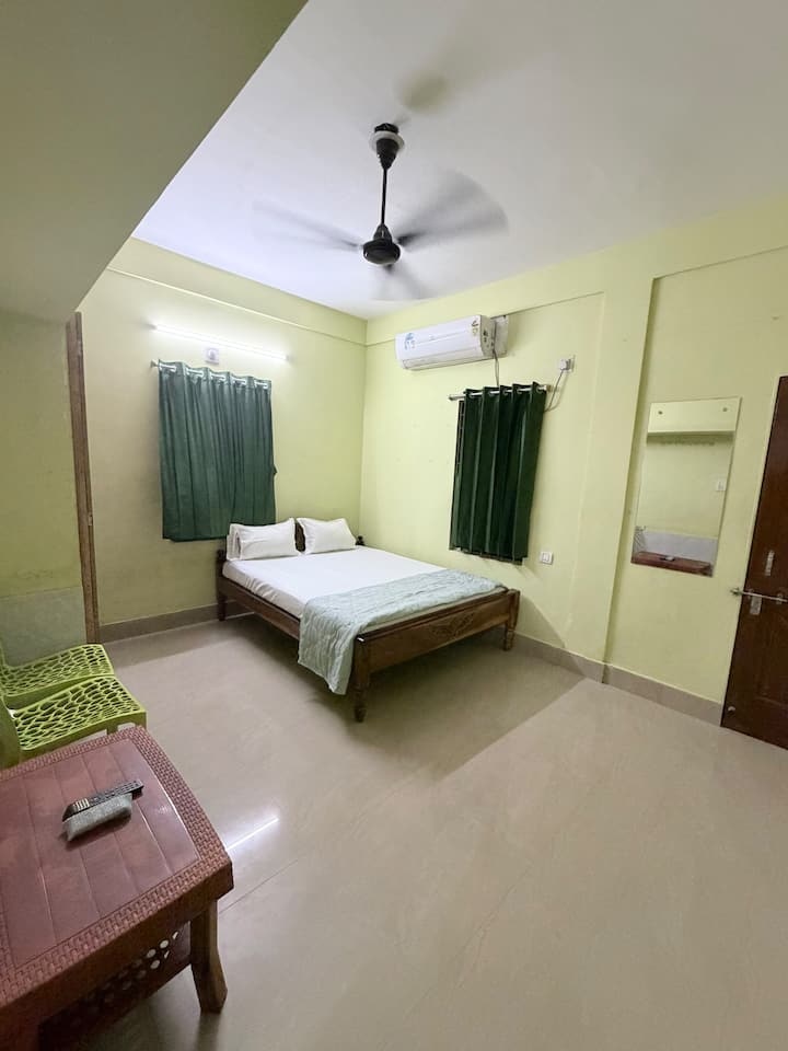 Gunjan Homestay - Bhubaneswar