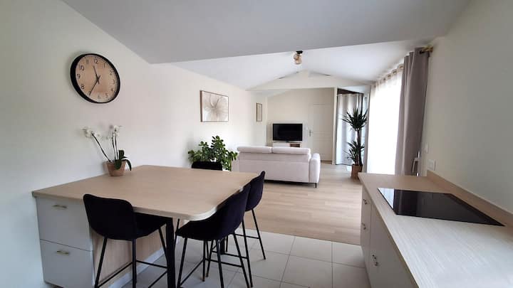Petite Maison De 50 M² Au Calme Proche De La Plage - Châtelaillon-Plage