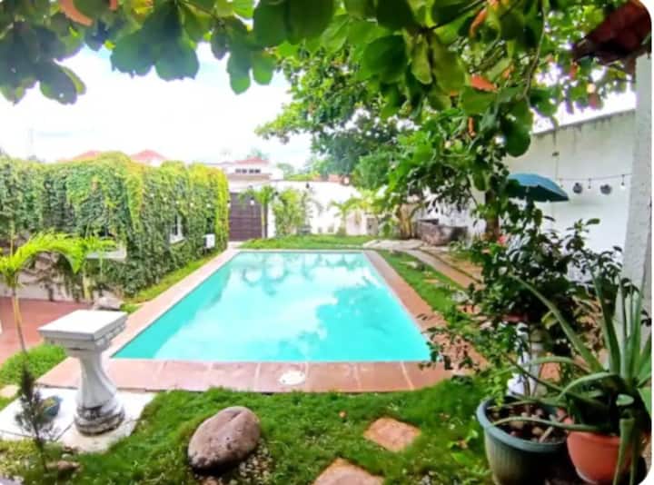 Nova House Inn, 1km Pradera Chiquimula - Chiquimula