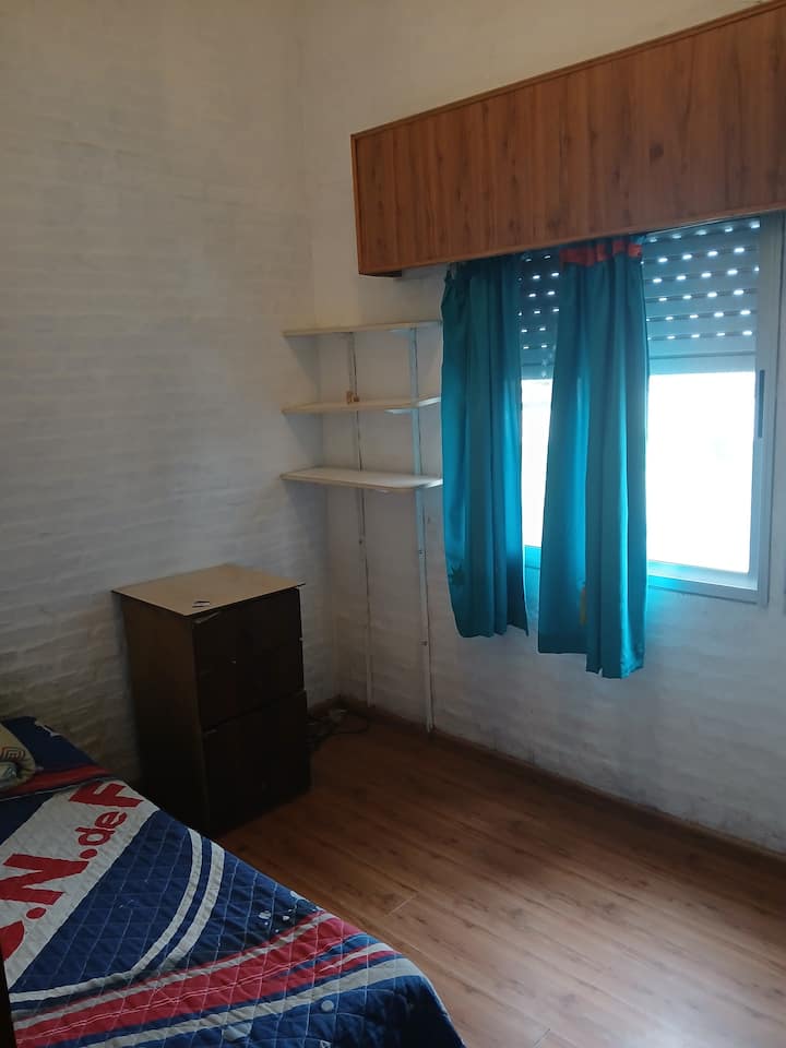 Casa Muy Cómoda Cerca De Estadio Centenario - Montevideo