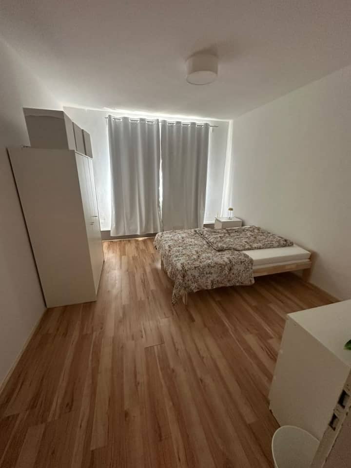 Messe Wohnung Mitten In Der Stadt Für 1 - 4 Pers. - Cologne