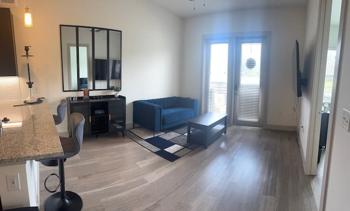 A Cozy Vibe ! - Plano, TX