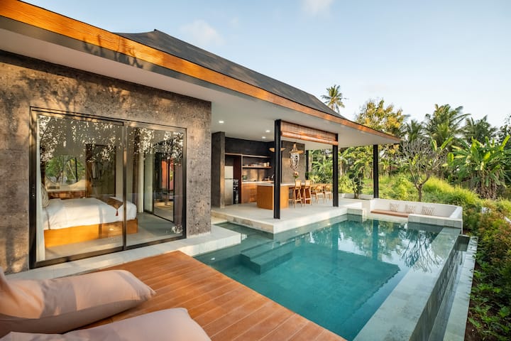 Lush Tropical 3br Villa Sinaraya 2 W/ Pool In Ubud - Indonesien