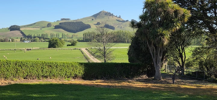 Cosy Rural Retreat - Moeraki