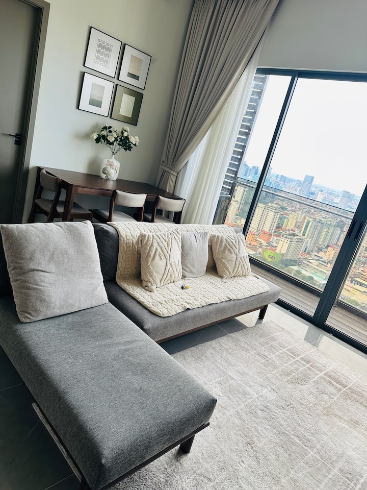 3 Br In The Heart Of Phnom Penh With Skyline Views - Phnom Penh