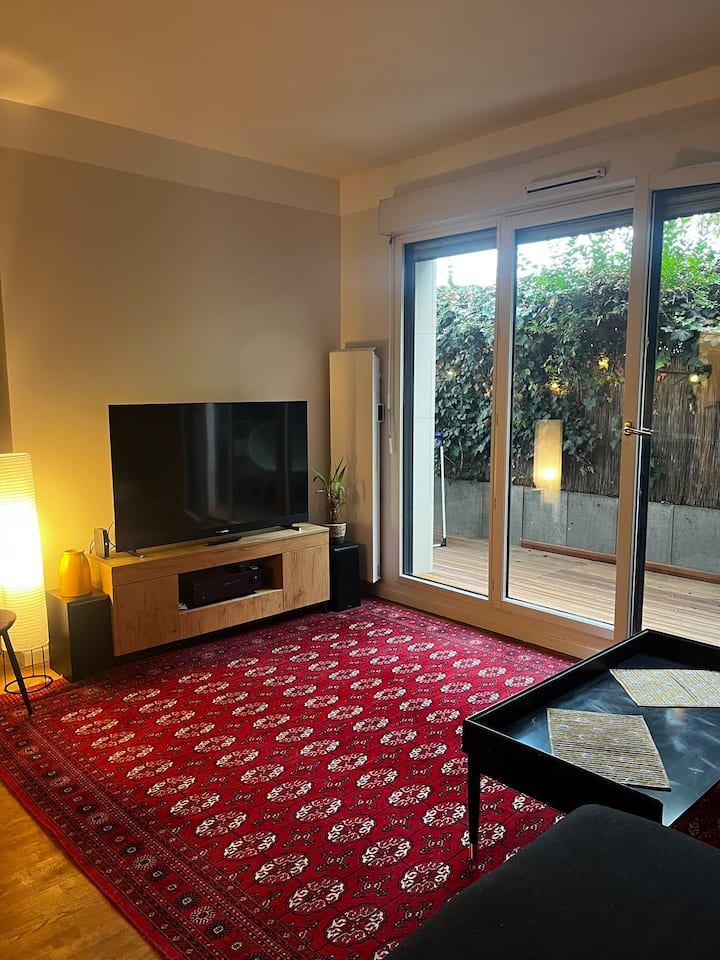 Appartement Rénové & Terrasse Proche Métro & Paris - Asnières-sur-Seine