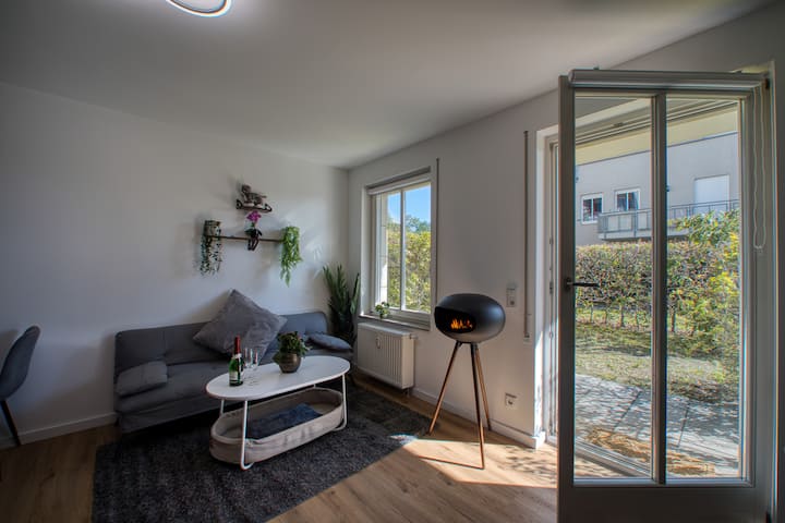 Dresdenstay Neustadt · Elbe · Parking · Apt 2 - Dresden
