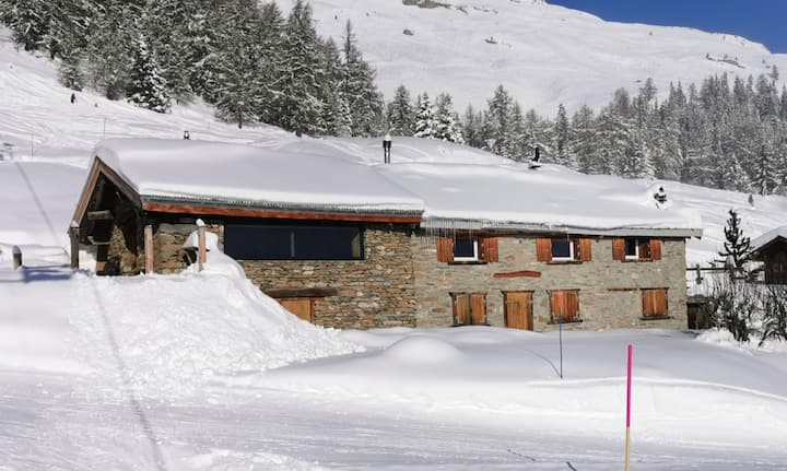 Chalet Sur Les Pistes De Ski - Anzère