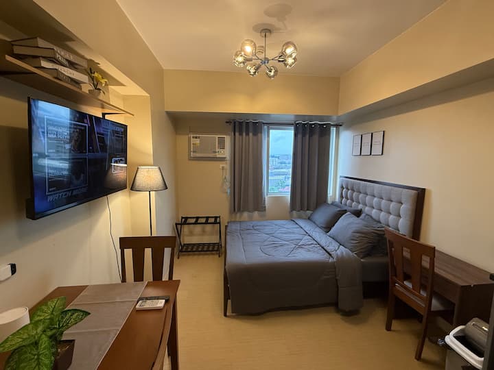 Brand New Fastnet, Washing. Parking. Netflix. - Cagayan de Oro
