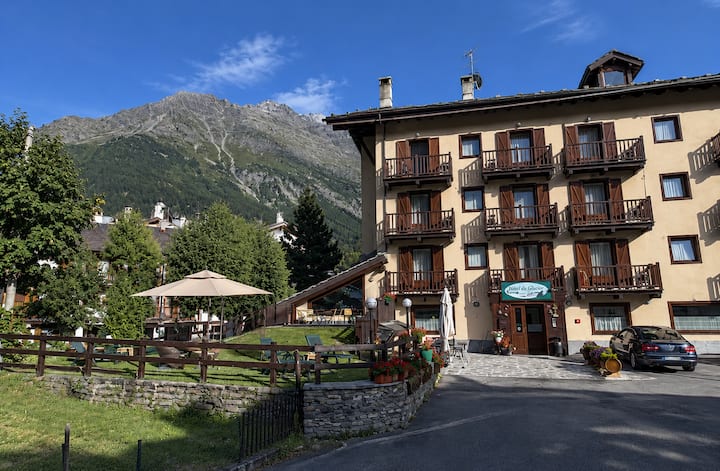 Double Room With Balcony - La Thuile