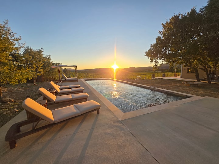 Maison Dans Les Vignes Piscine Montpeyroux - Clermont-l'Hérault
