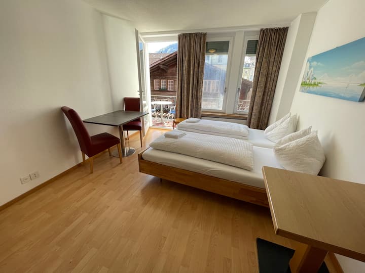 Interlaken Apartment Je - 因特拉肯