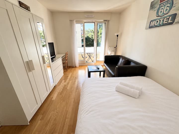 Cozy 1-bedroom Apartment In Nations - Geneva