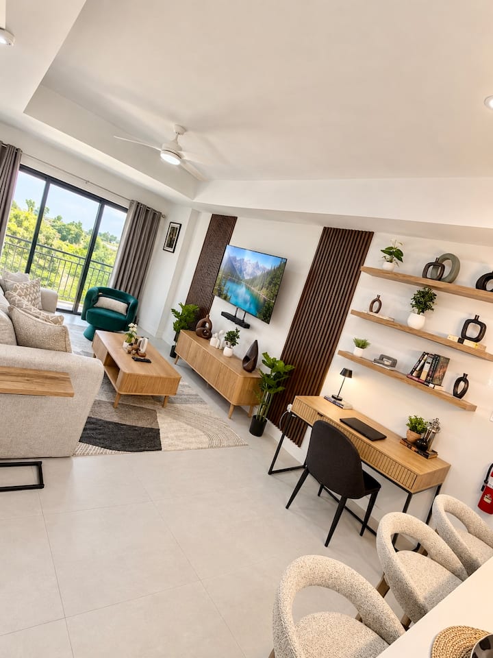 Sol Oasis Studio |Walk To The Beach|infinity Pool - Ocho Rios