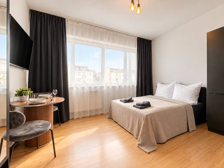 Zentrales Studio In Stuttgart Stadtmitte - Stuttgart