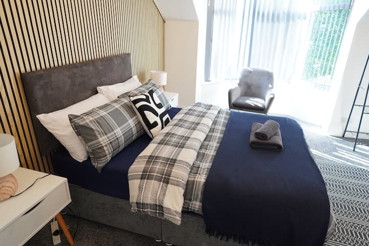 Sunderland Elegant Suite, Multiple Parking - Sunderland