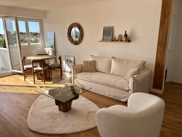 Très Bel Appartement Situé à 600m Du Centre-ville - La Rochelle