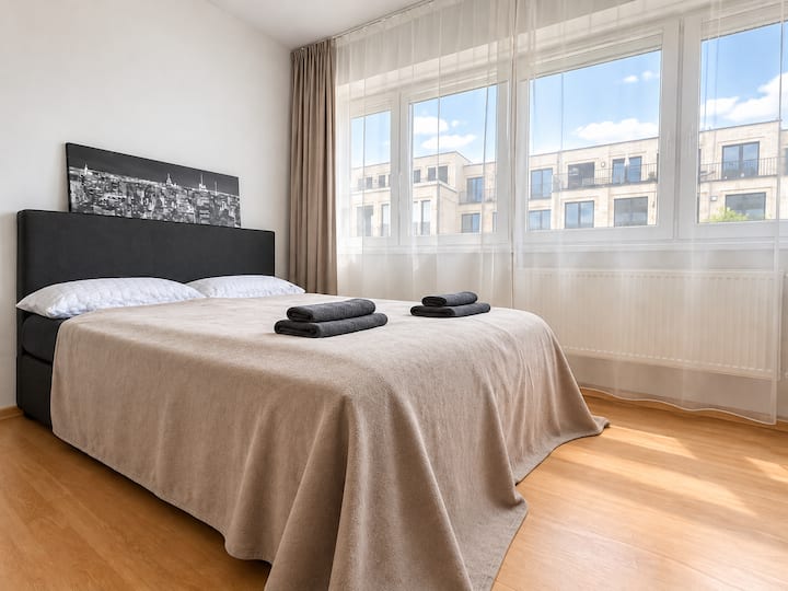 Urbanes Studio In Stuttgart-stadtmitte - Stoccarda