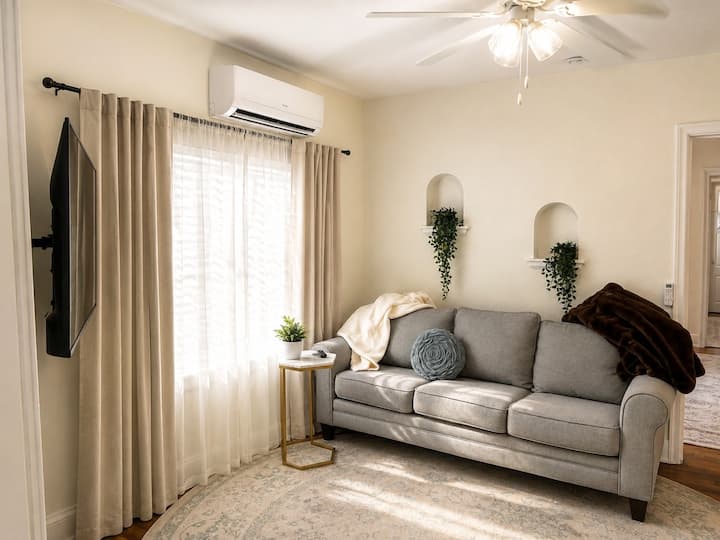 Furnished 2br  2 Kings + Office  Near Downtown - St. Petersburg, FL