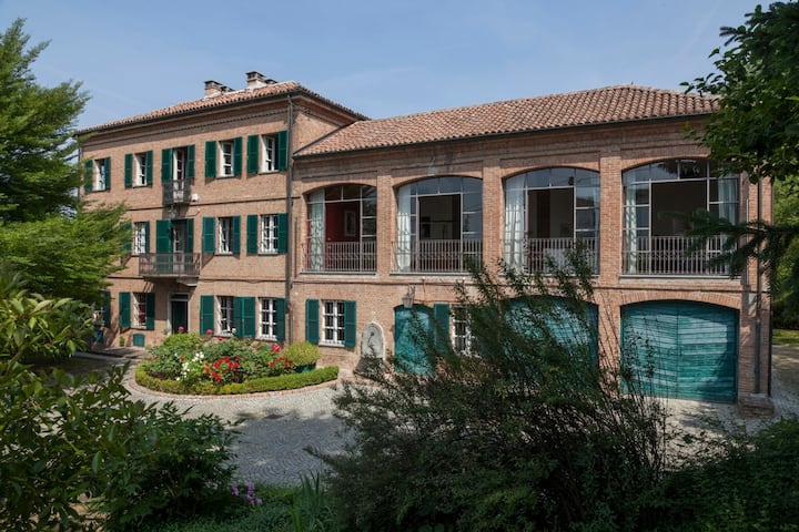 Casa Tra Langhe E Monferrato - Alba