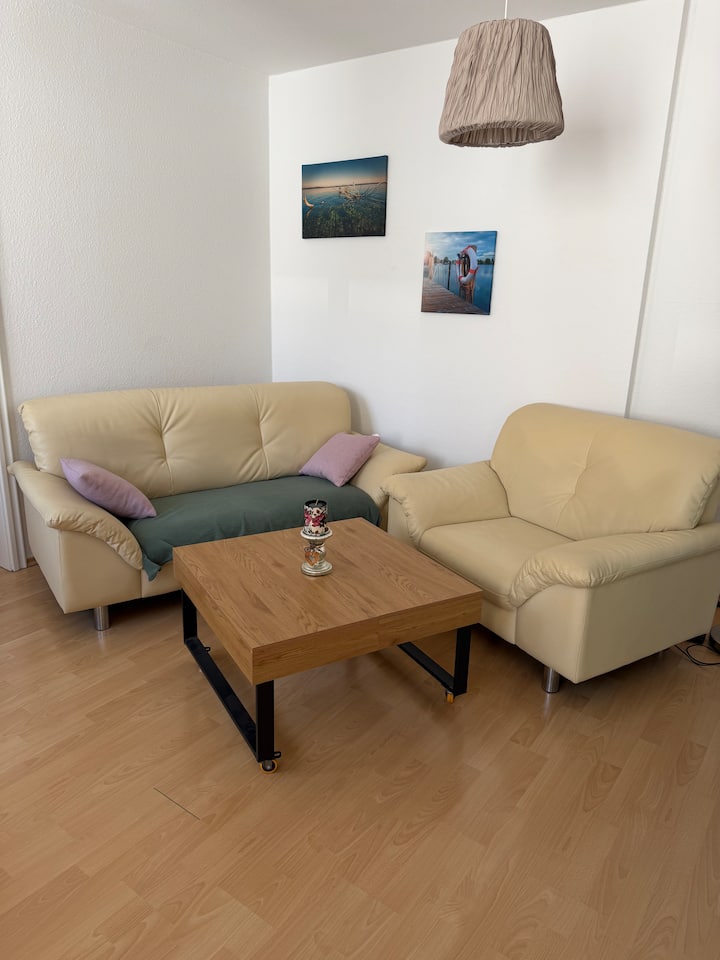 Schöne Große Wohnung Im Zentrum Schwerins - Schwerin