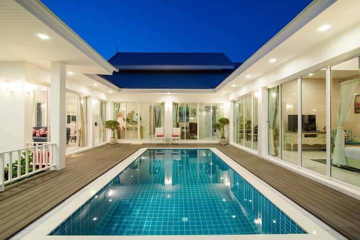 Luxury Family Pool Villa - Thailandia