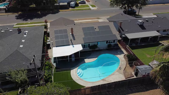 Valley Vacation Home - Fresno, CA