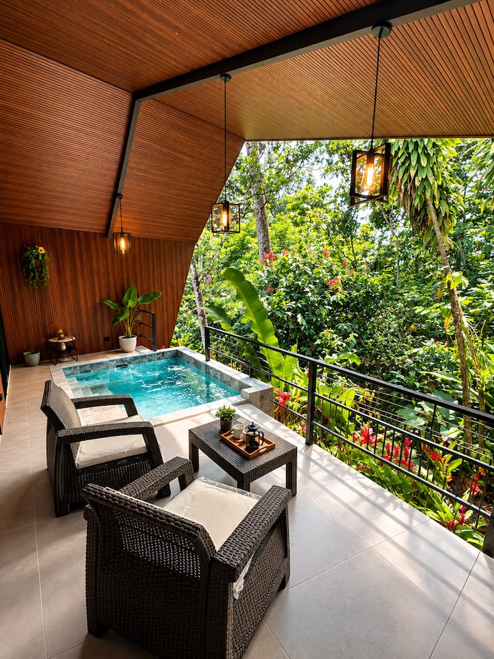 Riverside Oxygen Villa | Private Jacuzzi - La Fortuna